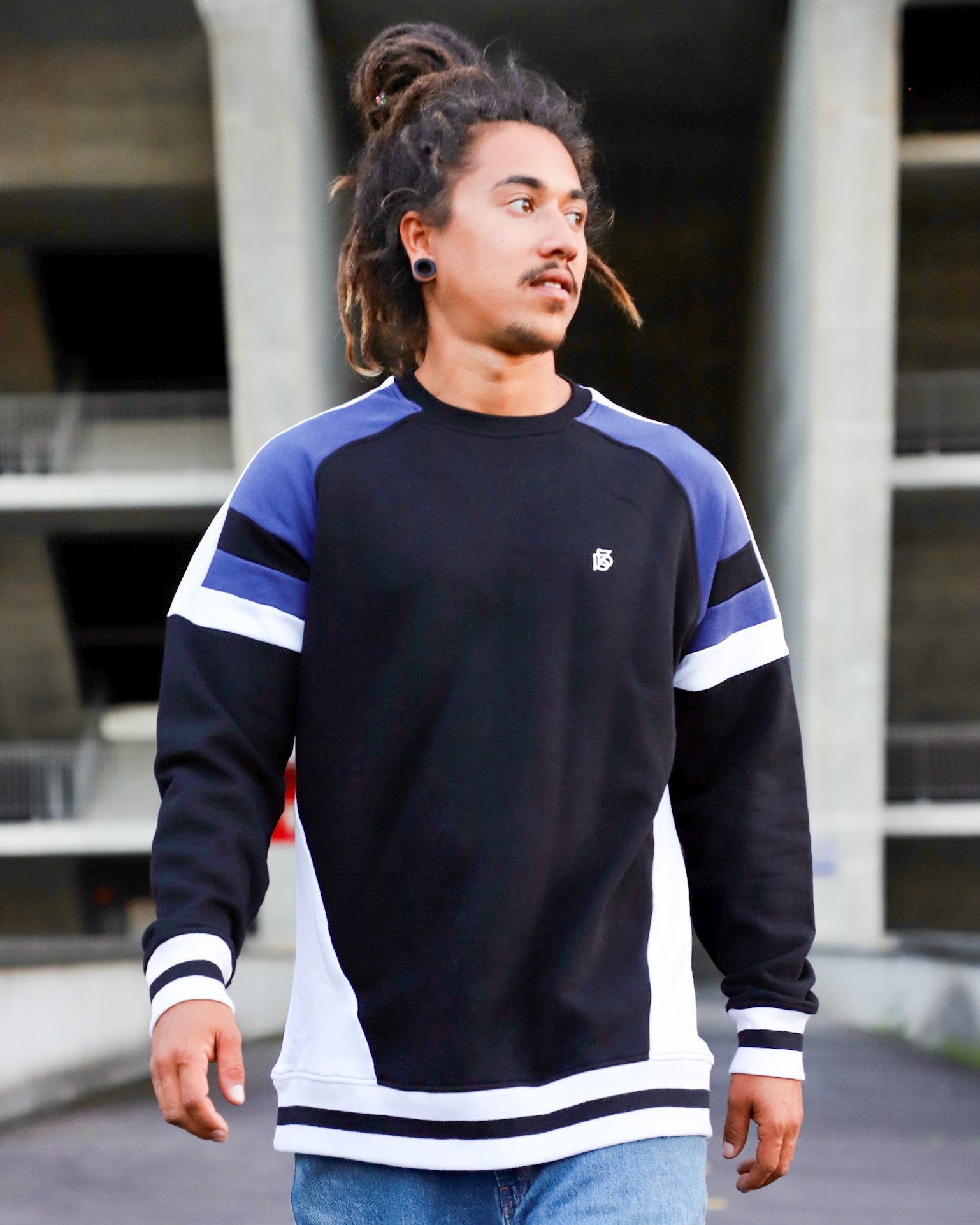 OLD SCHOOL SWEATER 2.0